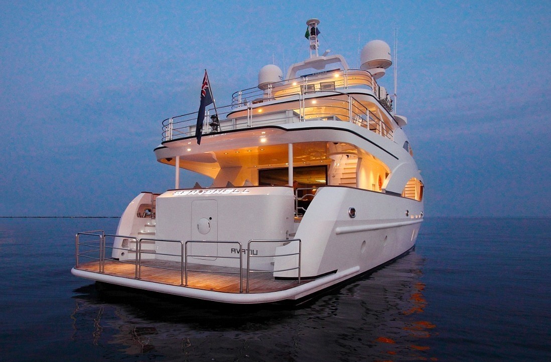 SEA SHELL Yacht Charter Details, Fittipaldi | CHARTERWORLD Luxury ...